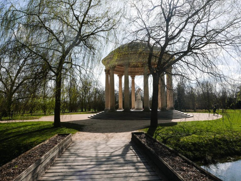 Vibrant Versailles // Enjoying the Extravagance of France’s Most ...